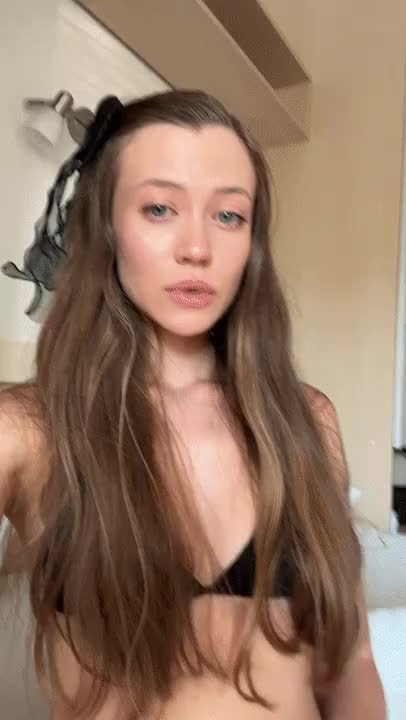 Small, sweet and ready for breeding | Scrolller