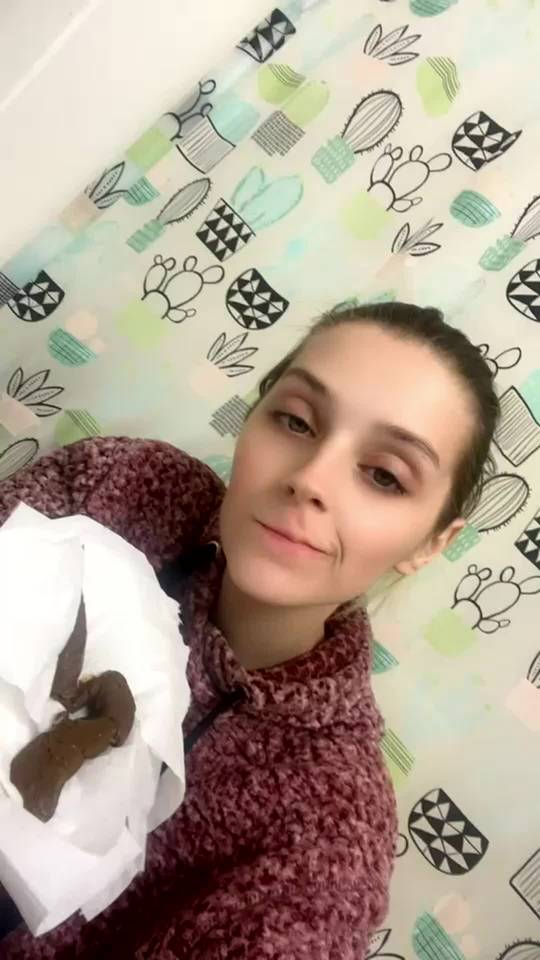 Smelling a huge load of shit | Scrolller