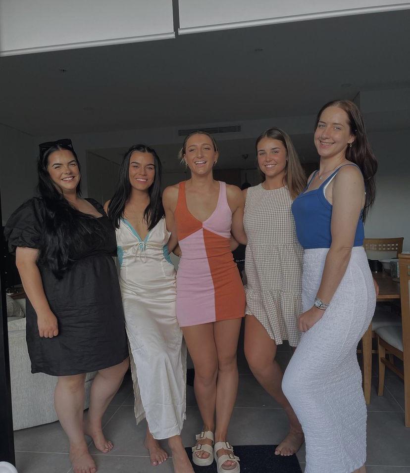 Smiles 1-5 | Scrolller