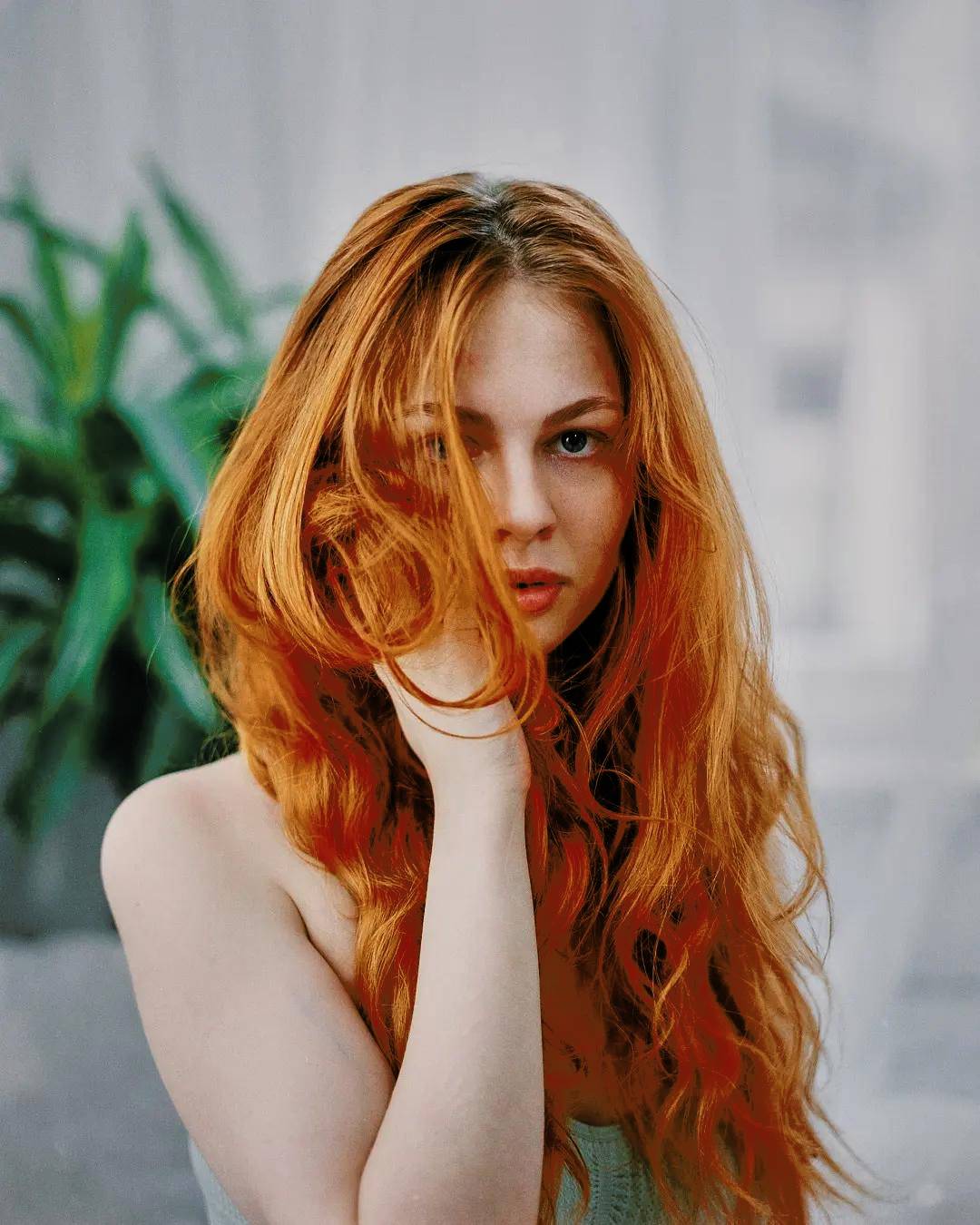 Sofia [Mamiya RZ67 Pro II, Kodak Portra] | Scrolller