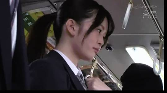 Some fun on the bus | Scrolller