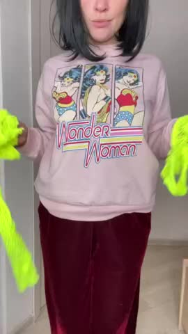 Some undressing magic special for u | Scrolller