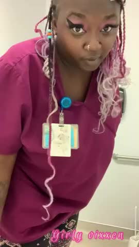 Strip tease and playing with myself at work 🤐 | Scrolller