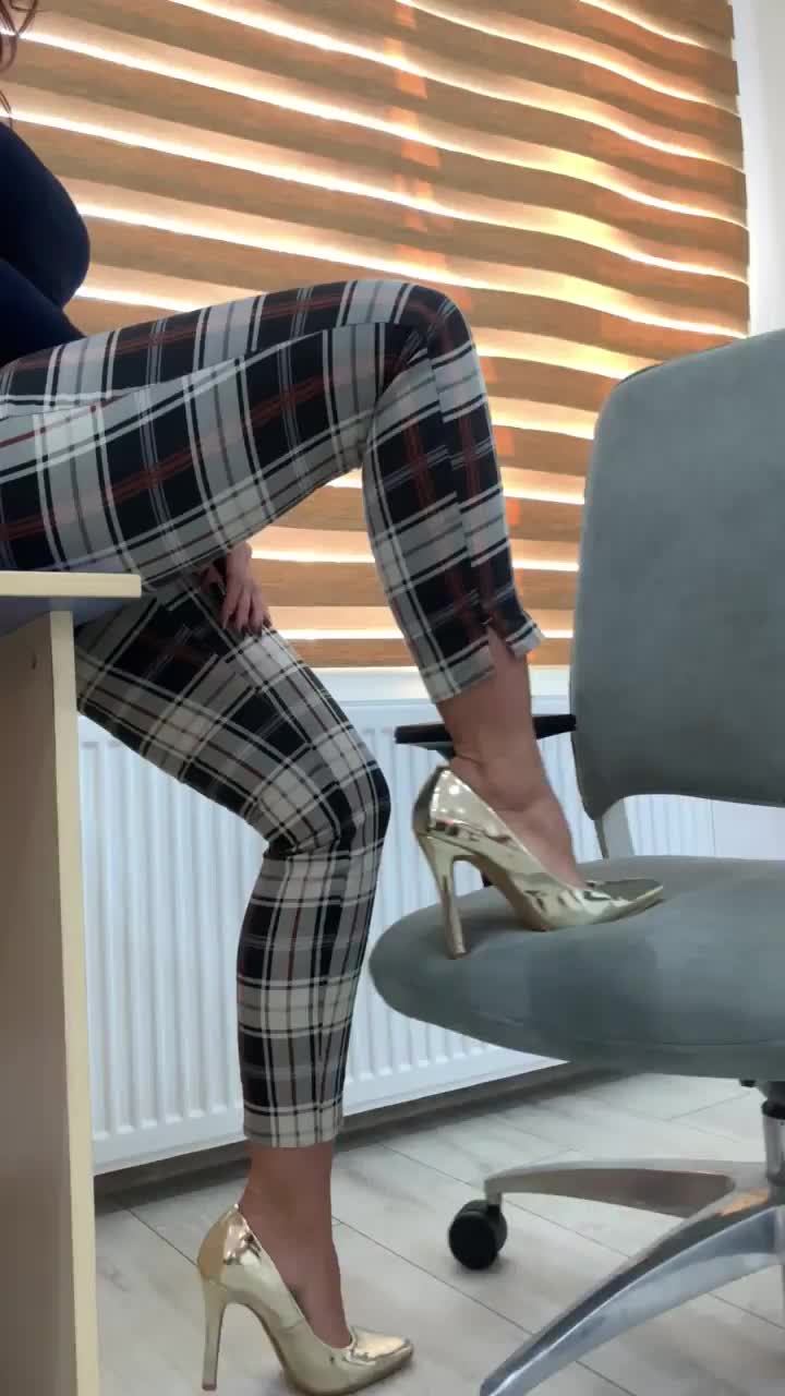 Stuck at the office doing overtime | Scrolller