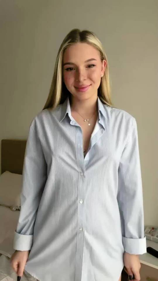 Did you and your cock got surprised? | Scrolller