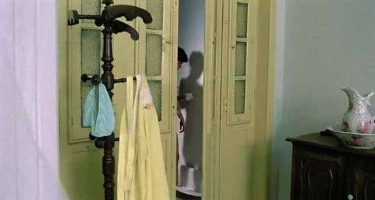 Suzane Carvalho in "Massacre in Dinosaur Valley" AKA "Nudo e selvaggio" (1985) | Scrolller