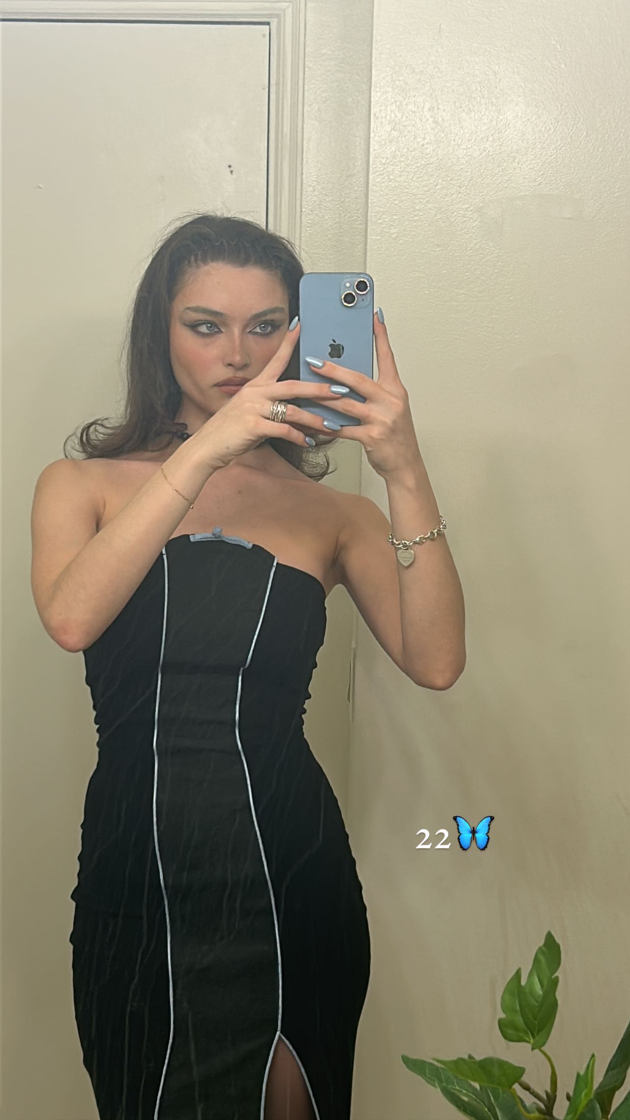 Sydney Melman [2023-01-10] | Scrolller