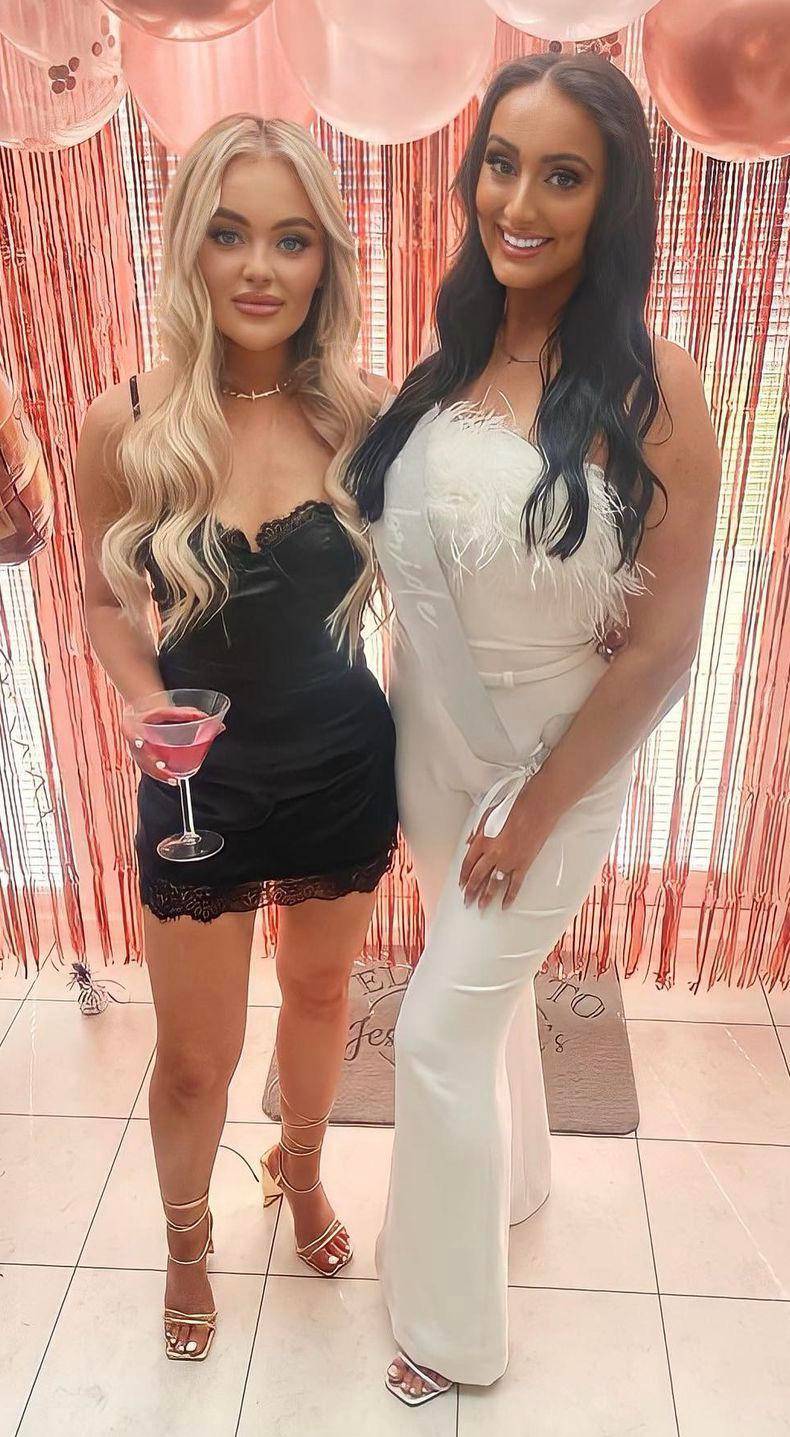 Take your pick | Scrolller