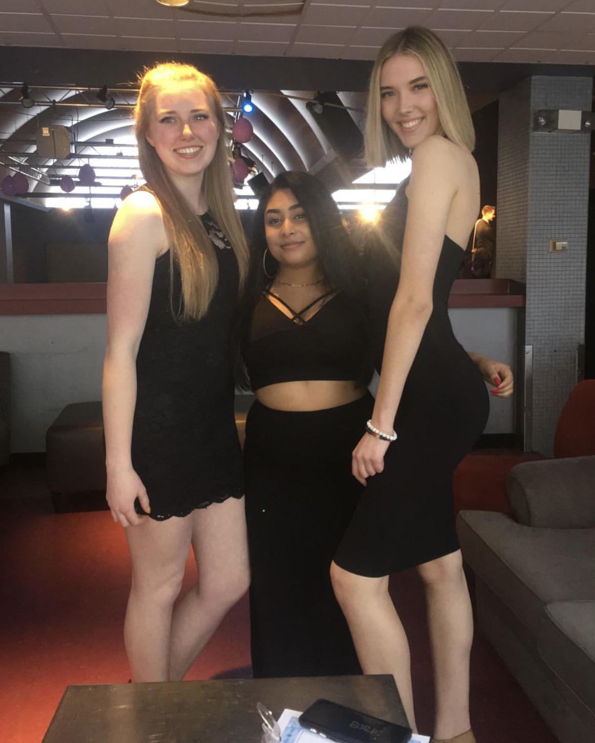 Discover more like Samespecies: Tall small tall and Related Content | Scrolller