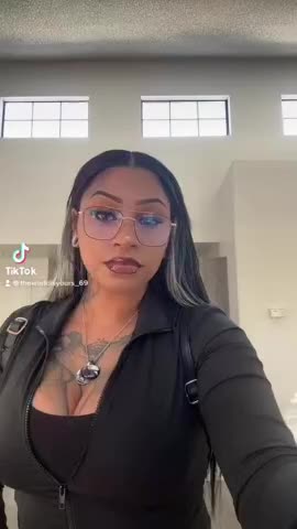 Taylor Moore | Scrolller