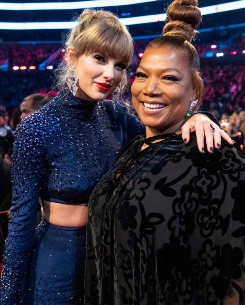 Taylor with Queen Latifah at the 2023 Grammys | Scrolller