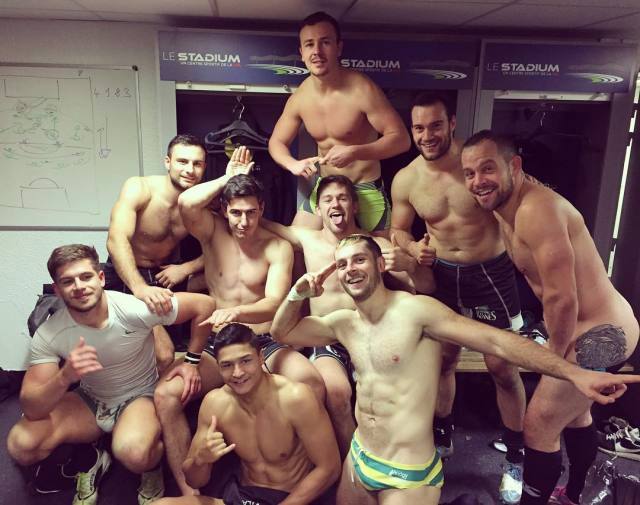 Team photo | Scrolller