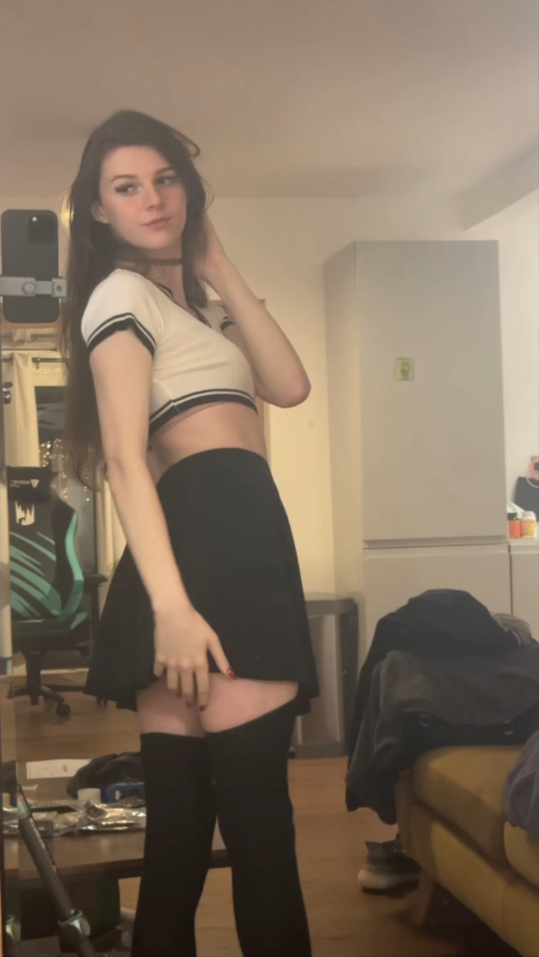 Teaser for the OF | Scrolller