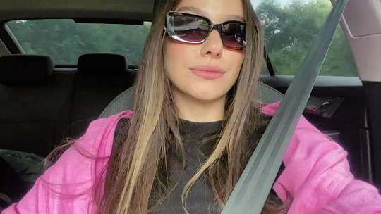 Tell me, how’s the view from there? | Scrolller