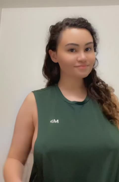 The gorgeous u/pandoranyxie has the right idea. | Scrolller