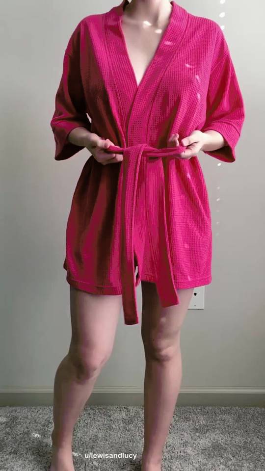 The most fun i've ever had is stripping for the internet | Scrolller