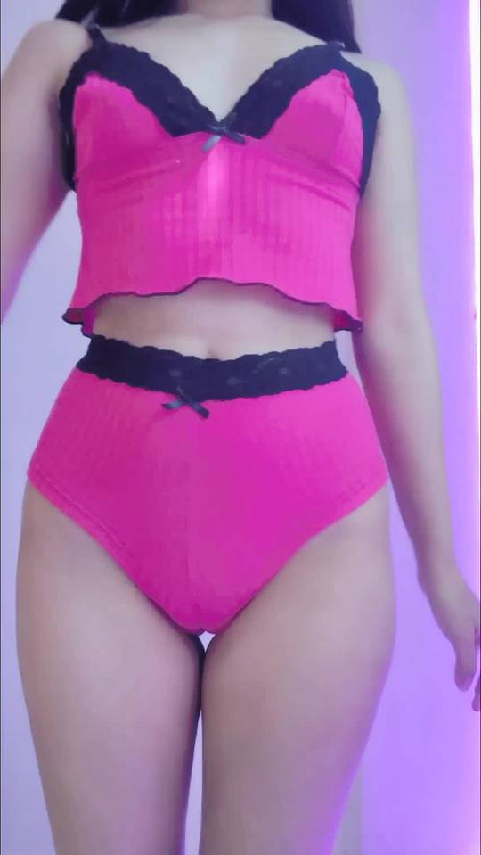 The panty between my lips feels soo good | Scrolller