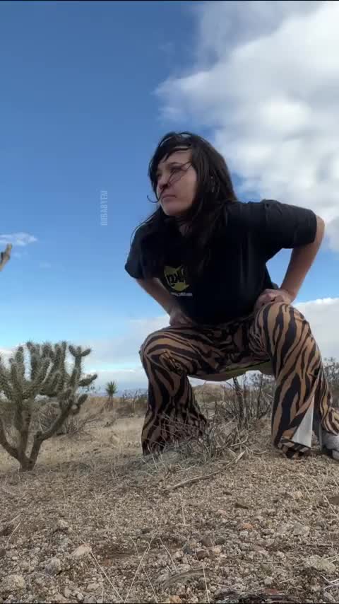 the pure joy of an outside pee [f] | Scrolller