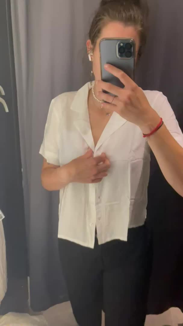 The secret of changing rooms | Scrolller