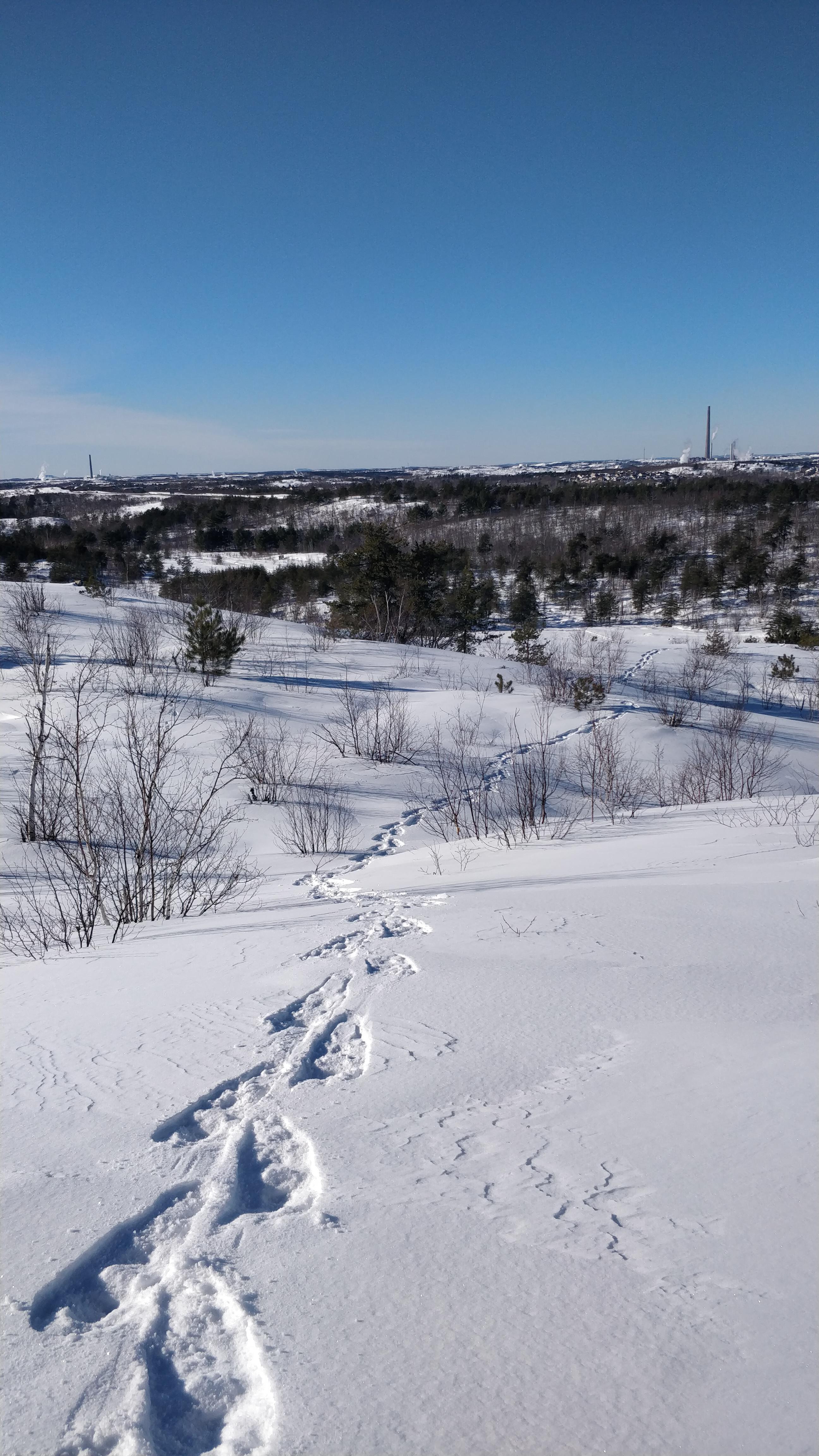 The tracks are always aesthetically pleasing. Sudbury, ON | Scrolller