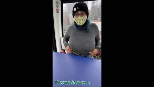 There's a 30 percent chance that it's already raining 🌧️ (OC) [f] | Scrolller