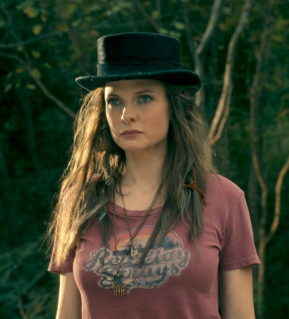 they look so big in that scene! | Scrolller