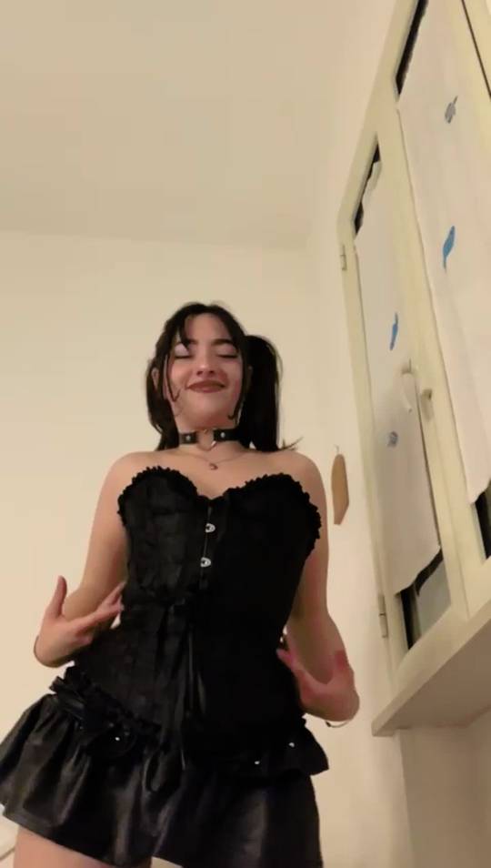 This fuckdoll needs some sunlight ;) | Scrolller