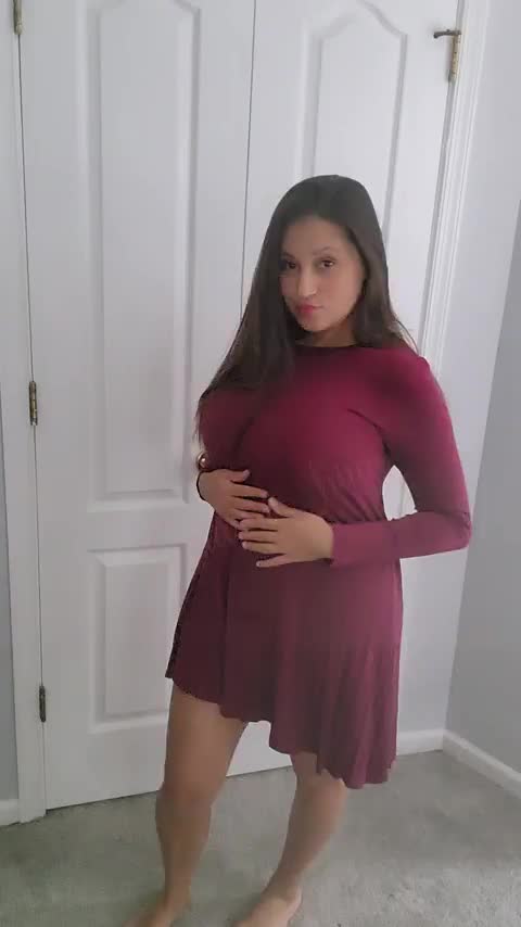 This is acceptable to wear around my husband's family today right? | Scrolller