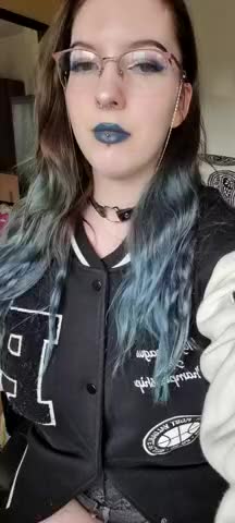 This is my official application to be your goth gf | Scrolller