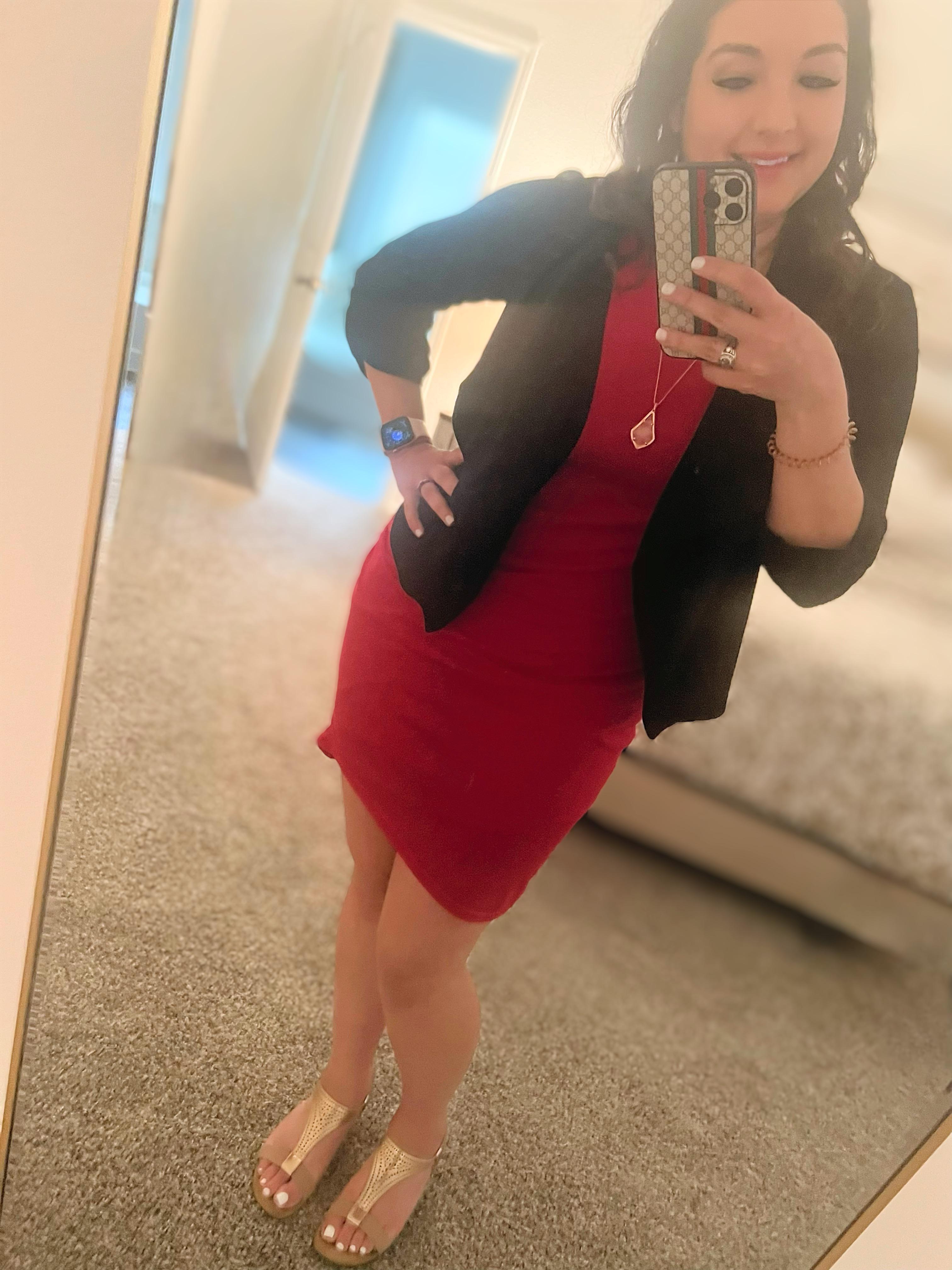 This milf has a presentation today. Wish me luck! | Scrolller