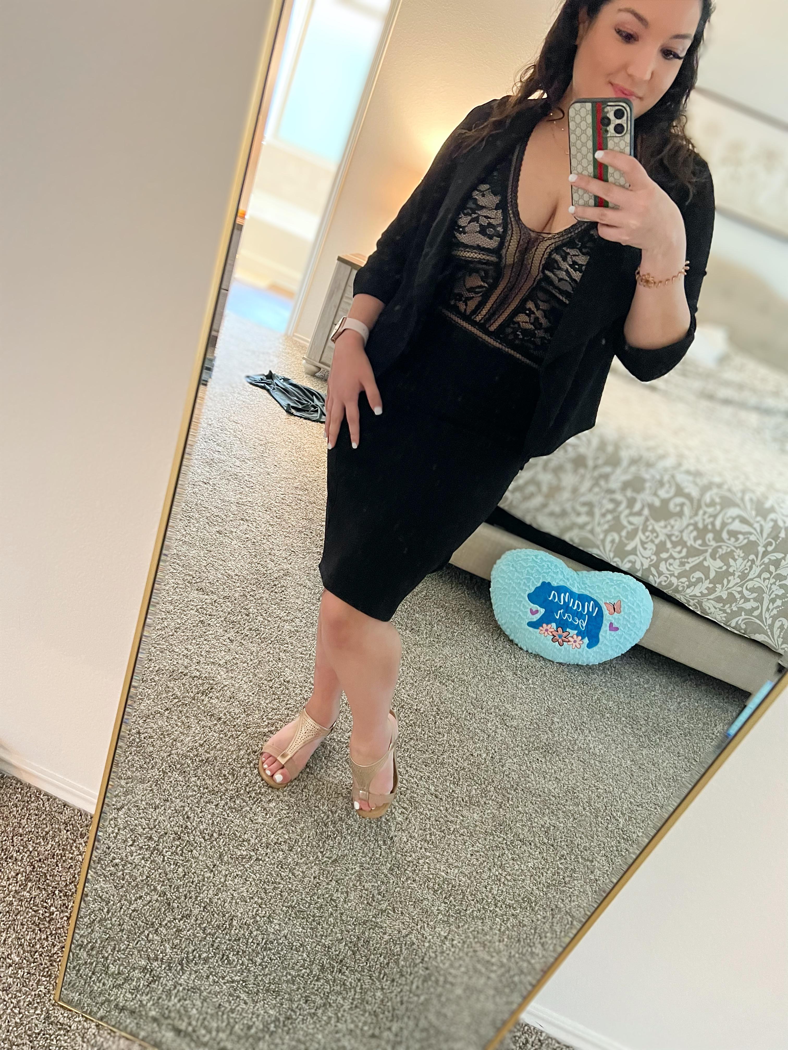 This milf has had meeting after meeting this week. | Scrolller