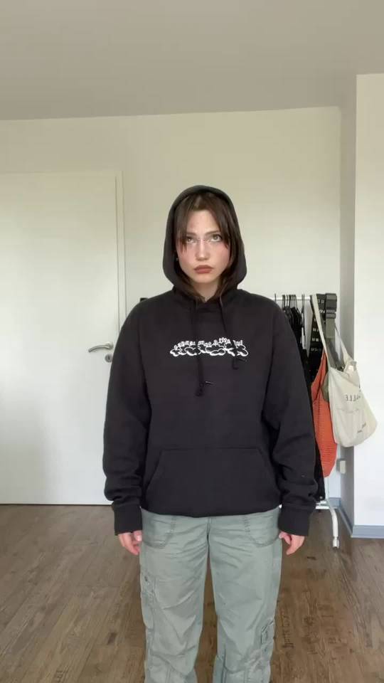 this tattooed body can't be hidden under a hoodie | Scrolller