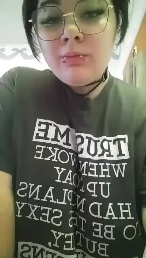 Thought I'd just drop this onto your fed😌 | Scrolller