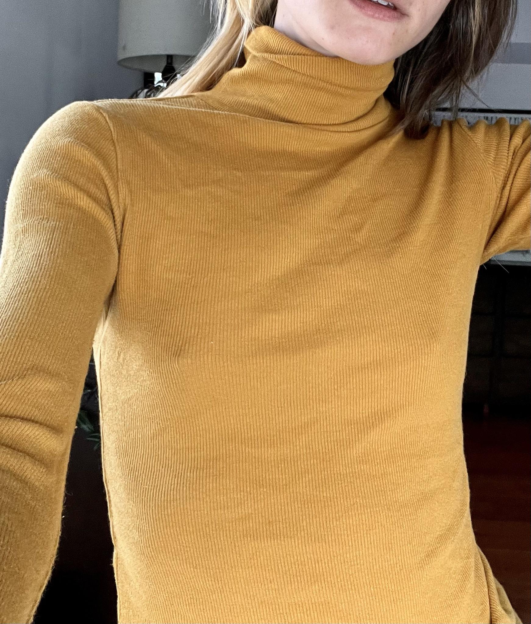 Tight tops ain’t got nothin on me | Scrolller