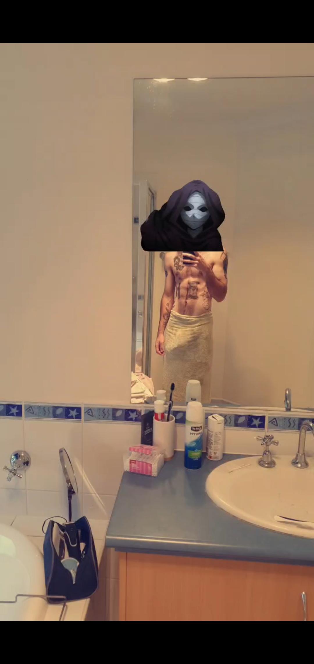 Tight towel | Scrolller