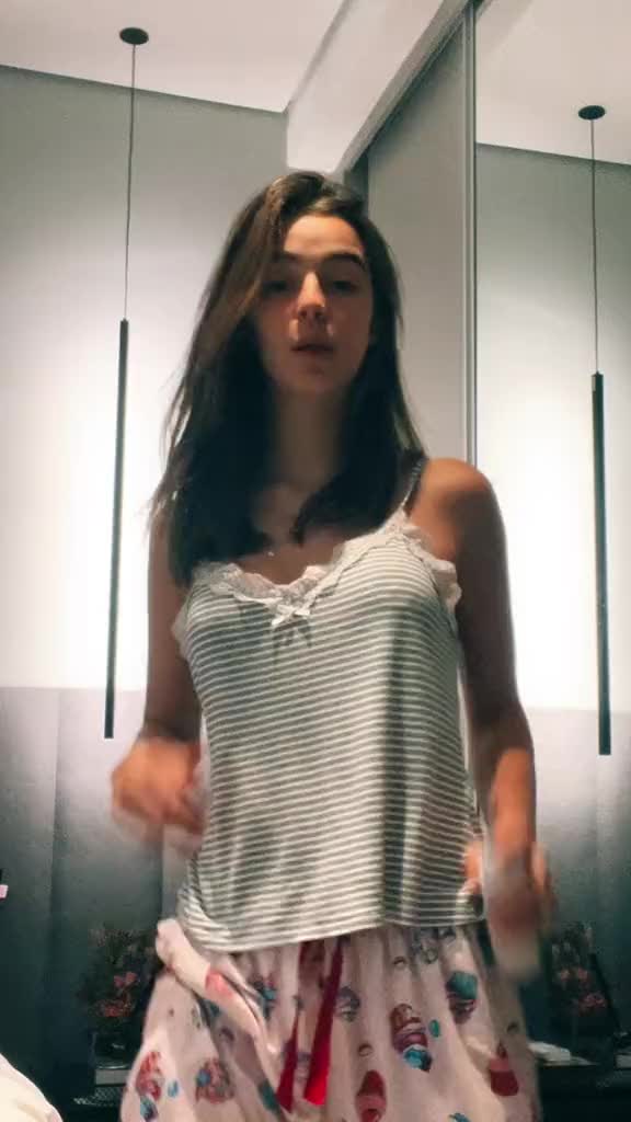 Tiktok Scrolller