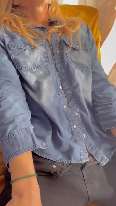 To the side feels so sexy.. | Scrolller