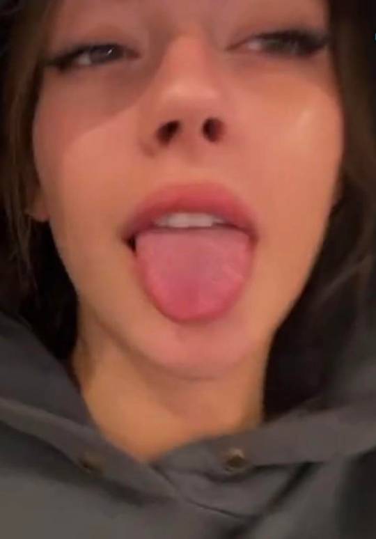 Tongue Scrolller