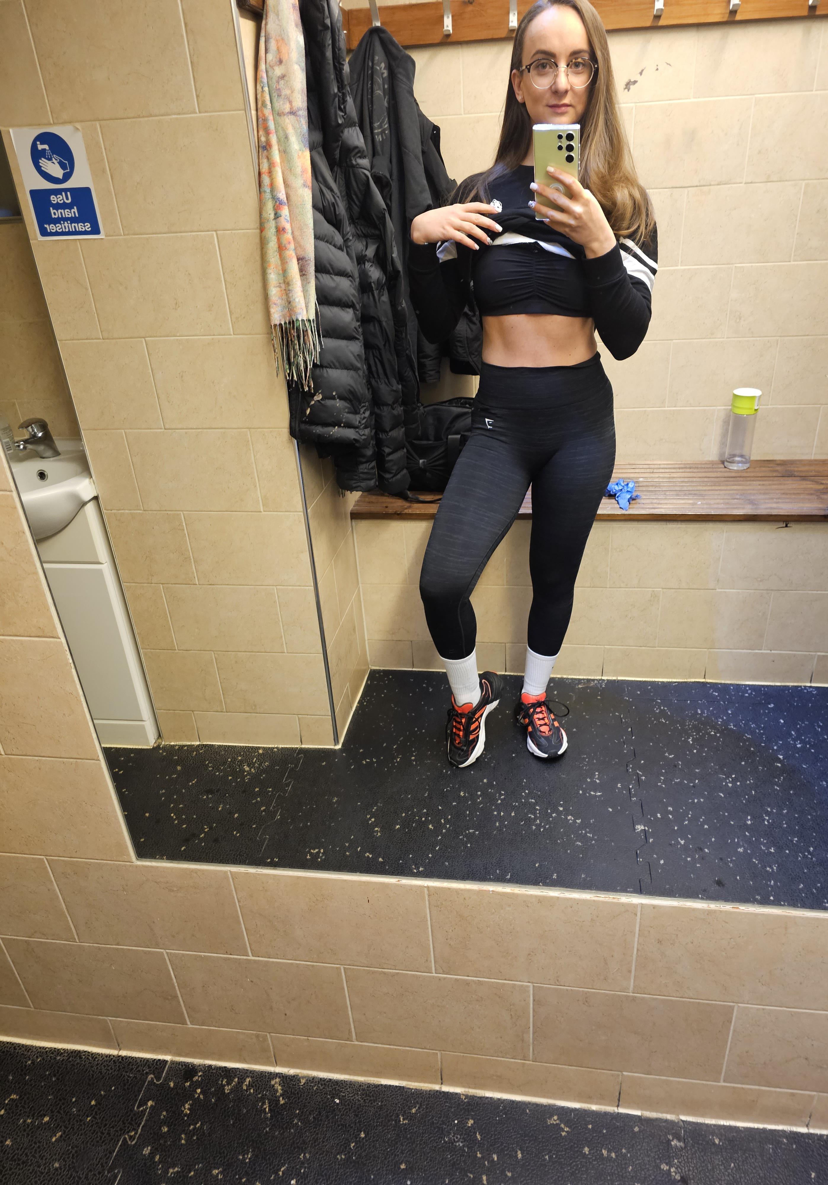 Trained abs today, they are almost visible | Scrolller