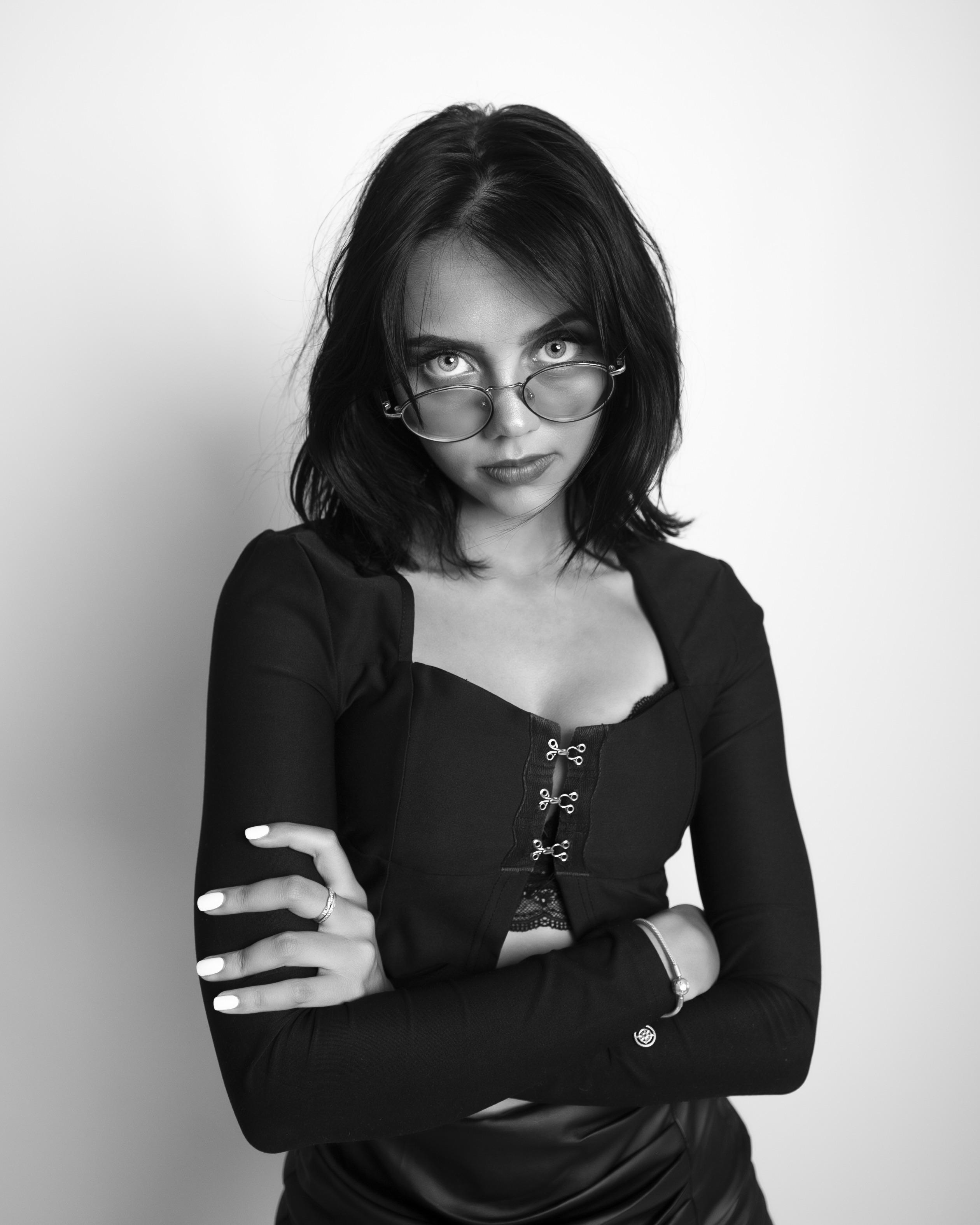 Trouble (Nikon, Digital, me, 2023) | Scrolller