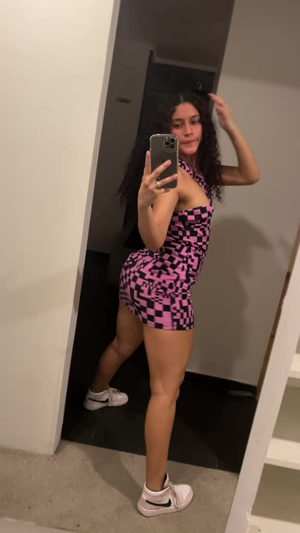 twerk queen 😍 | Scrolller