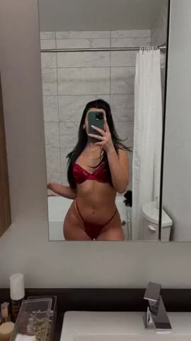 unwrap me please | Scrolller