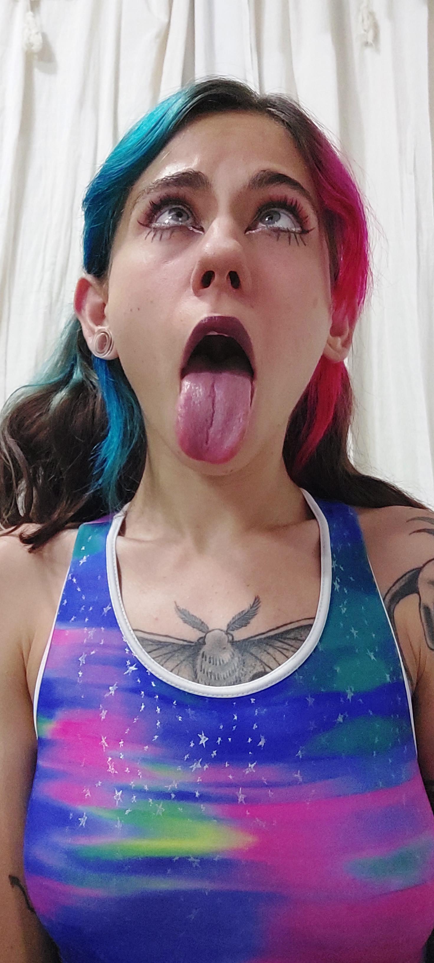 Use my mouth as your toy | Scrolller