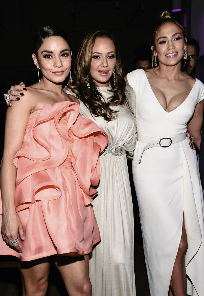 Vanessa with JLO and leah remini | Scrolller