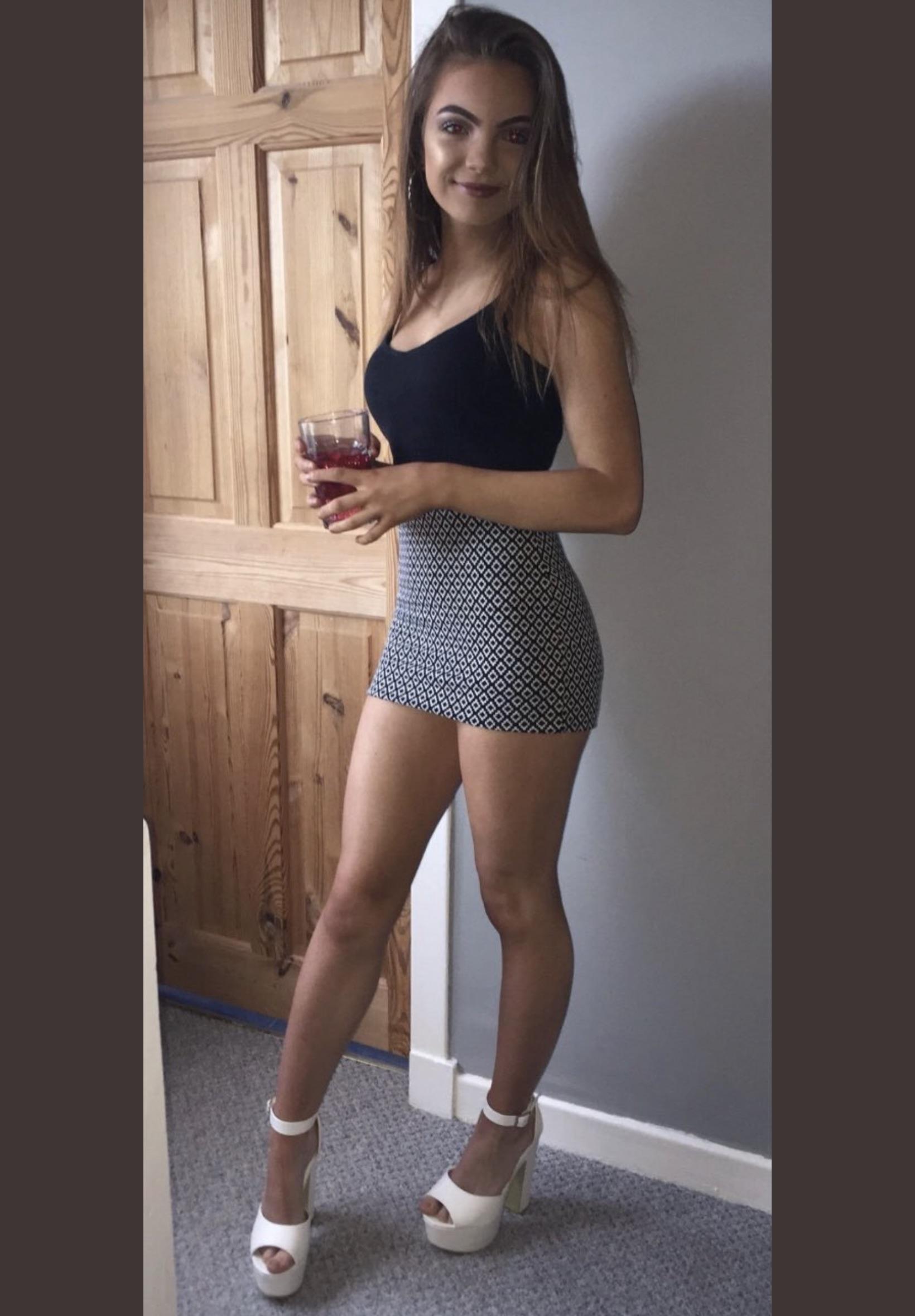 Very tight | Scrolller