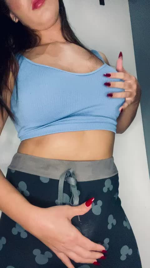 Wanna see what's inside my short? | Scrolller