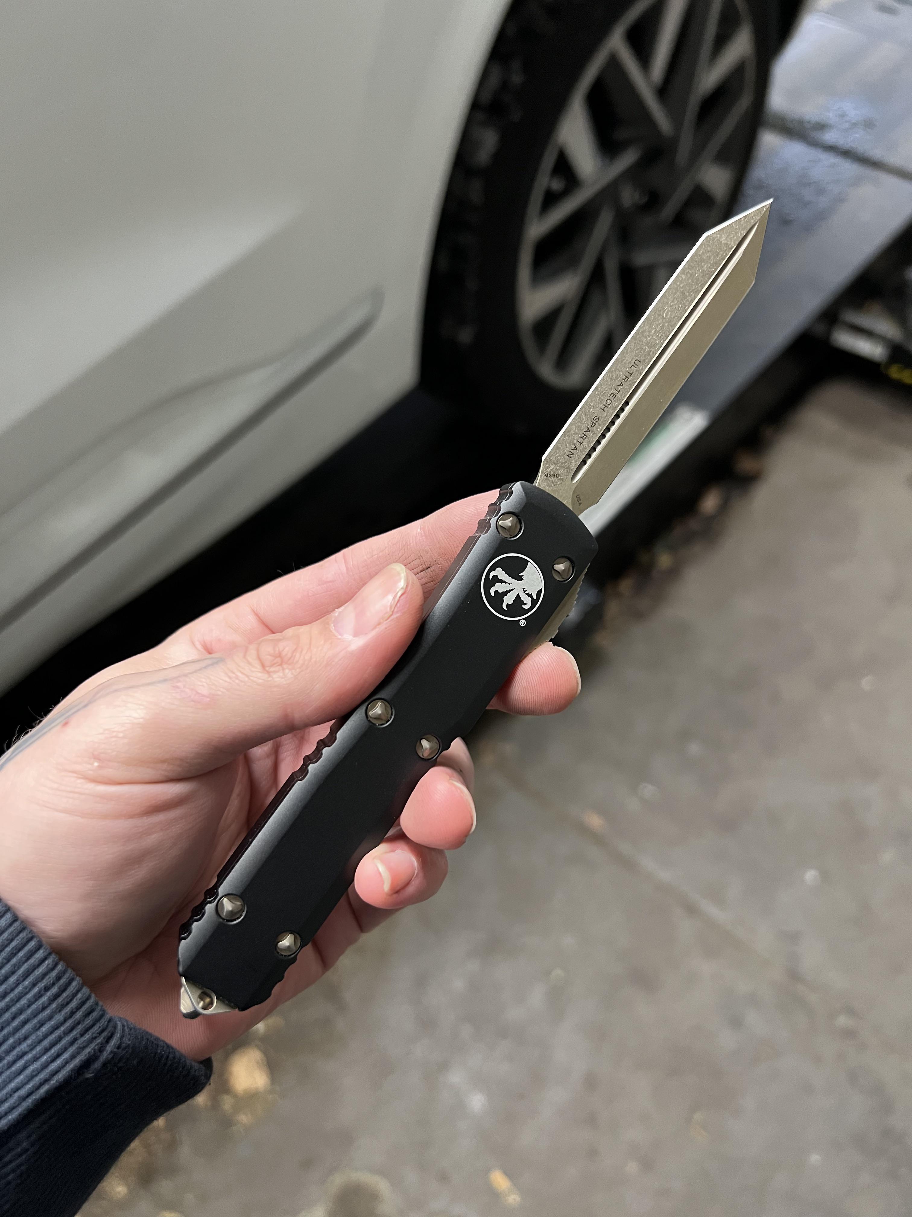 Wednesday carry | Scrolller