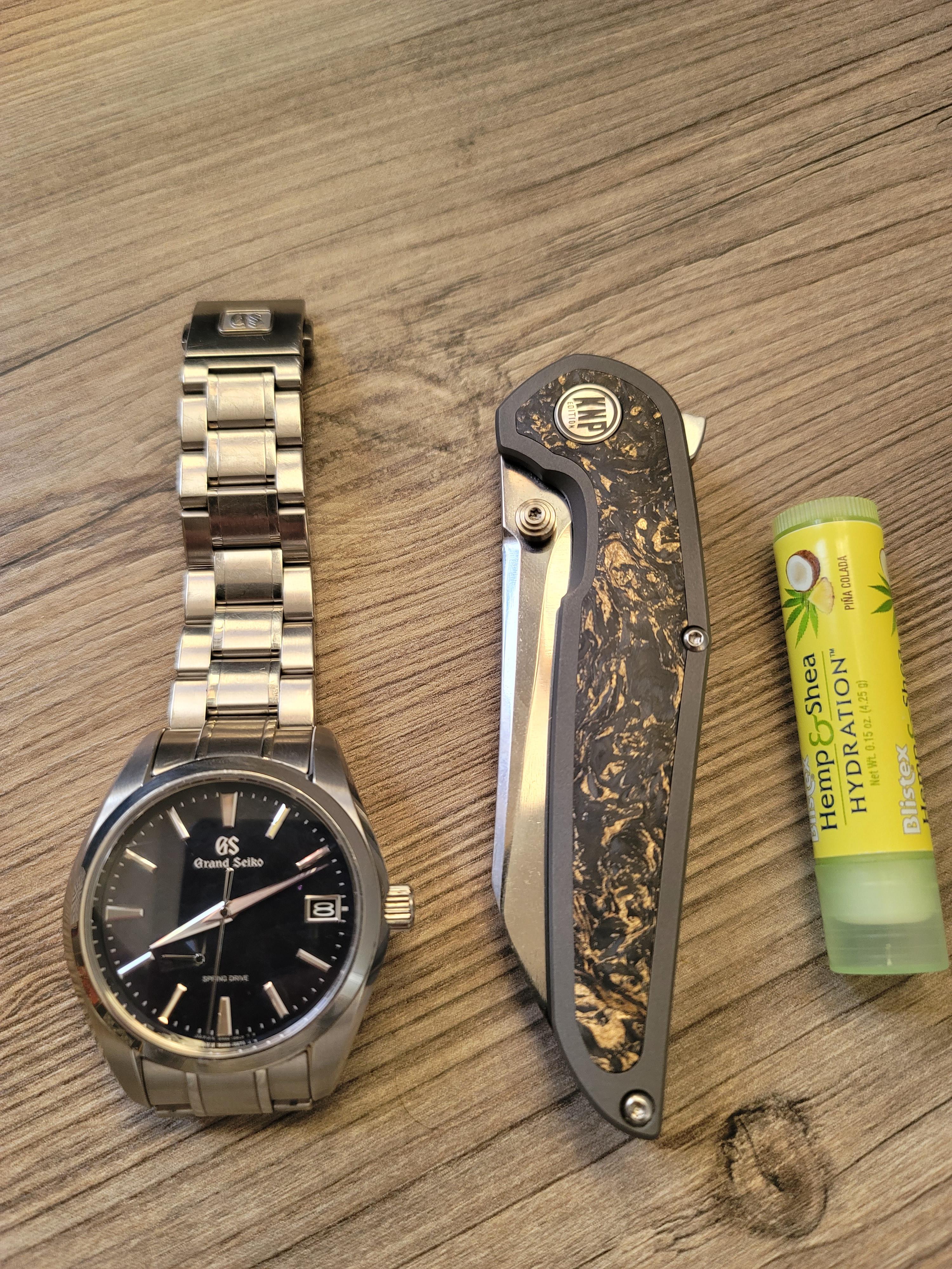 weekend carry | Scrolller