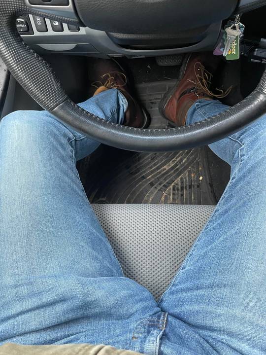 Weekend work bulge | Scrolller