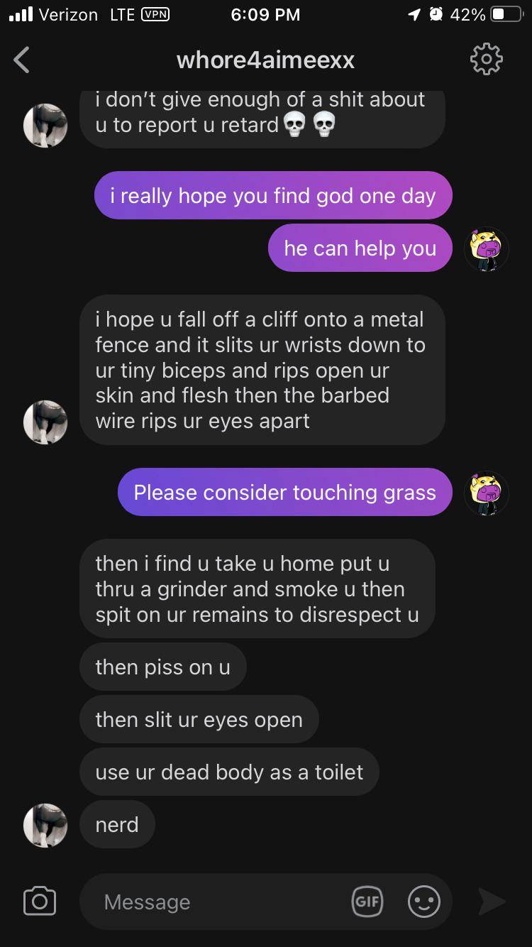 whats her issue? | Scrolller